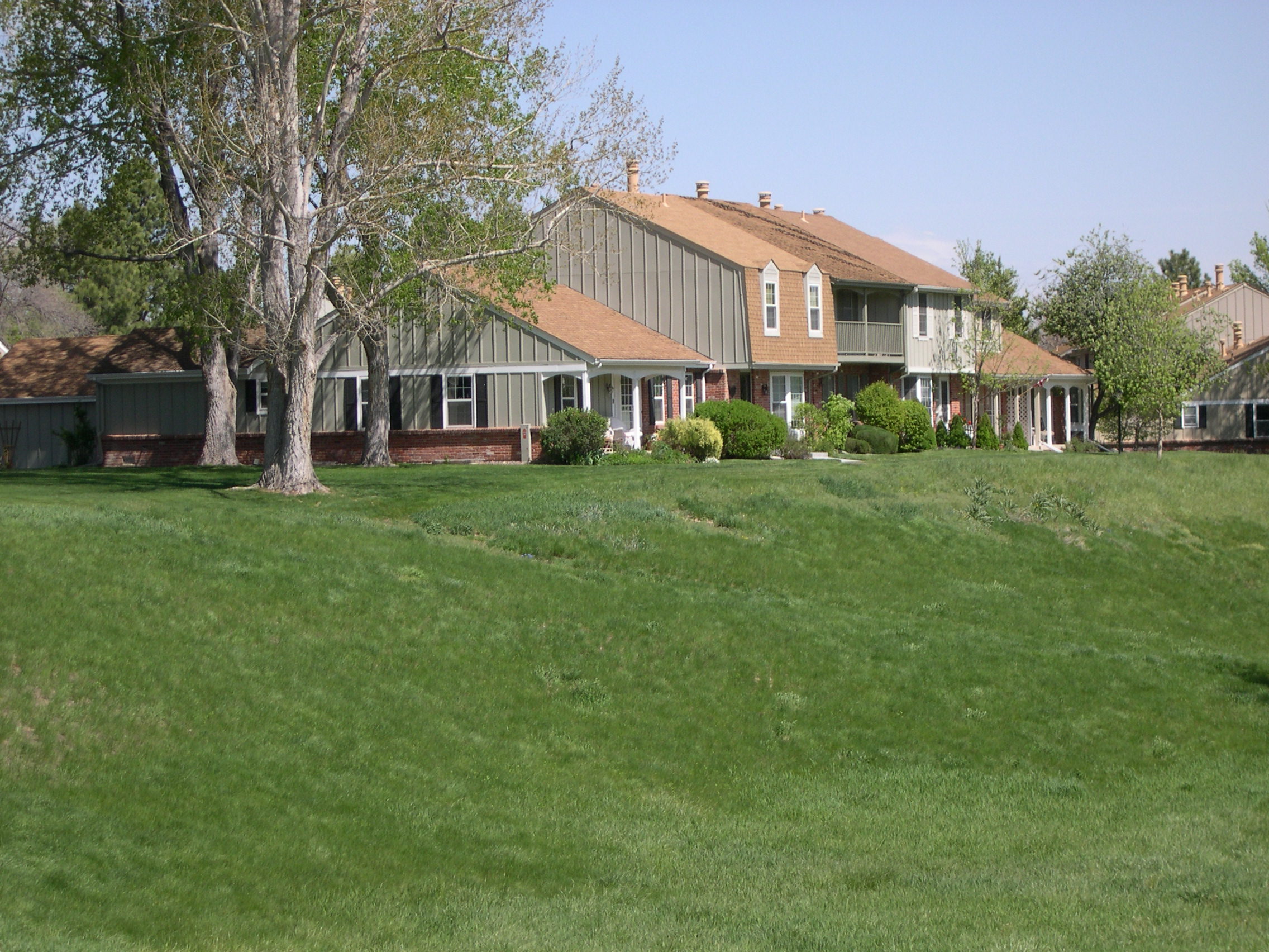 Gallery | Knolls Village